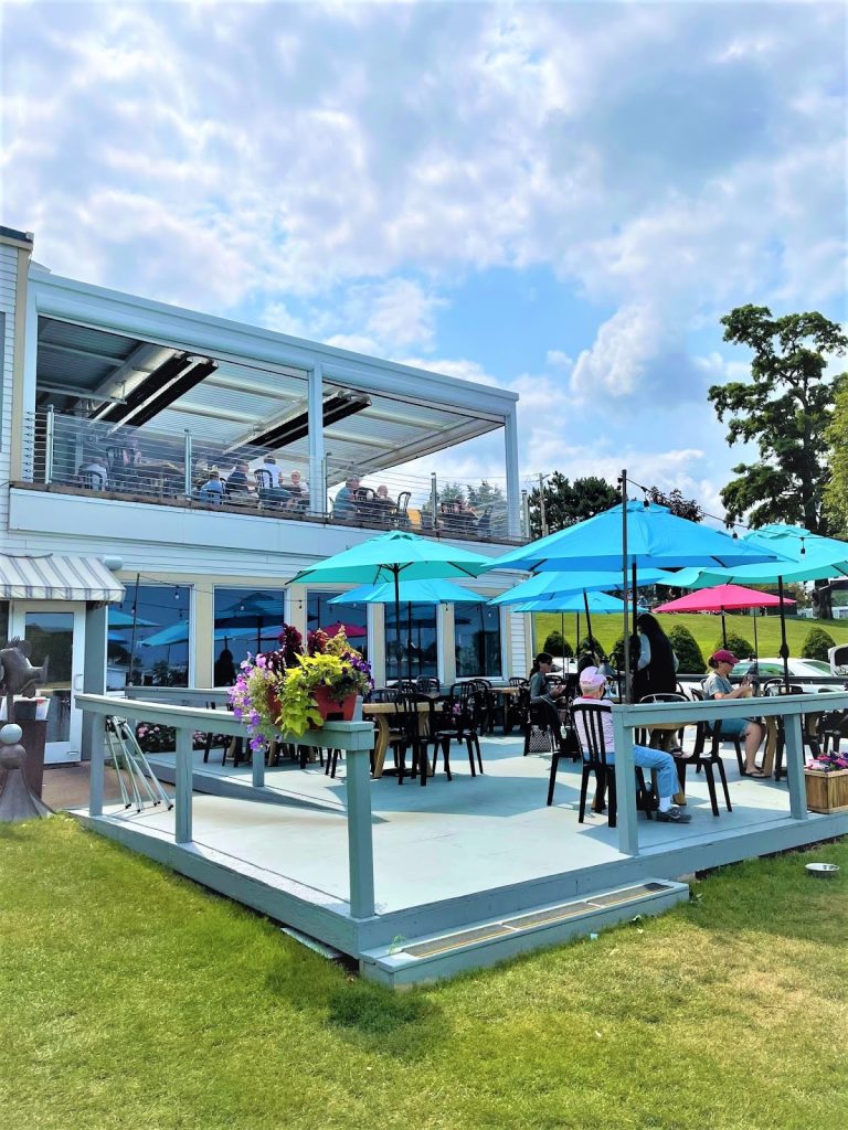 Snug Harbor - Grand Haven Area